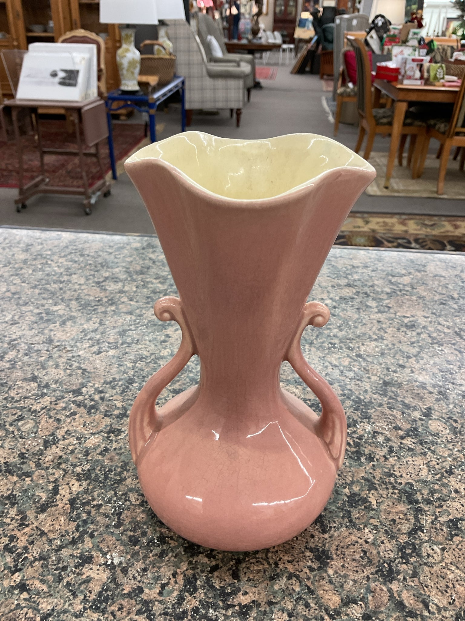 RED WING POTTERY GREEN 2 HANDLE VASE # 505 – Divine Consign Furniture